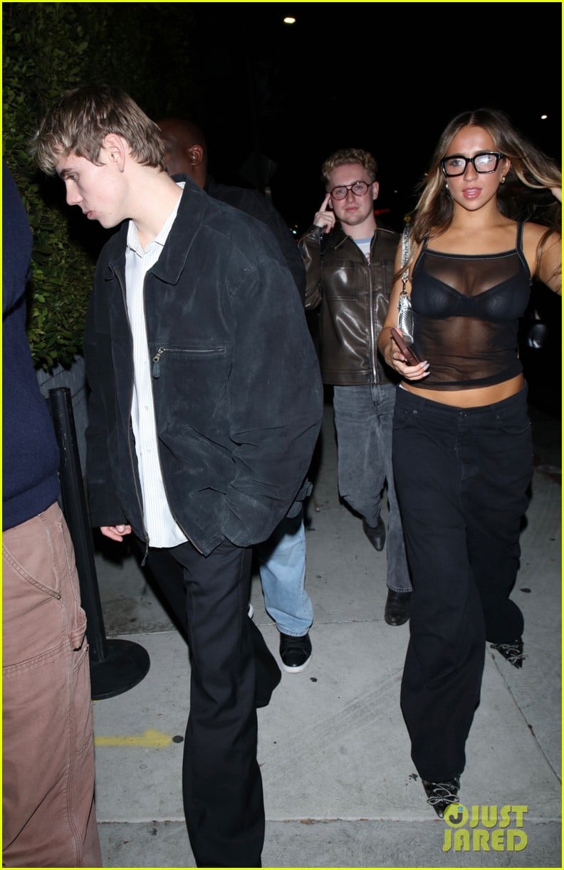 Tate McRae Shares Scary Story About Nearly Getting Eaten By a Whale With Boyfriend Kid LAROI ...