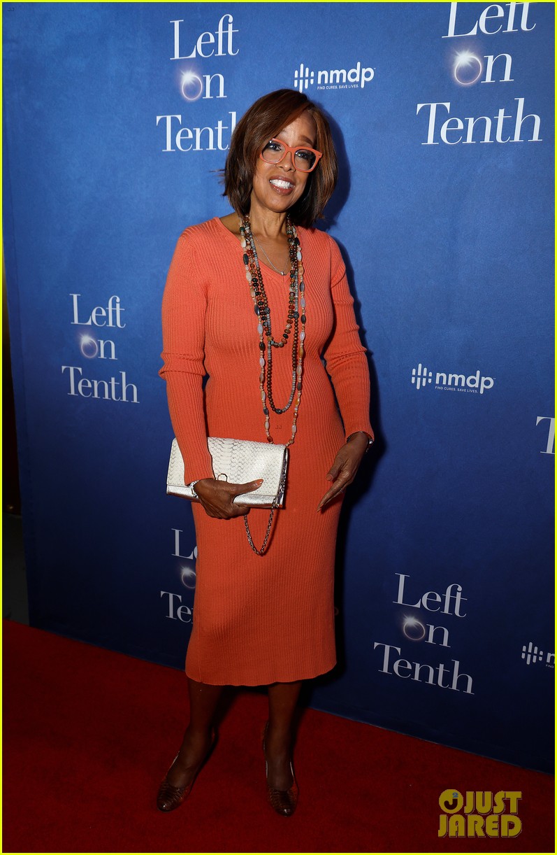 Peter Gallagher Gets Daughter Kathryn's Support at Opening Night of New ...