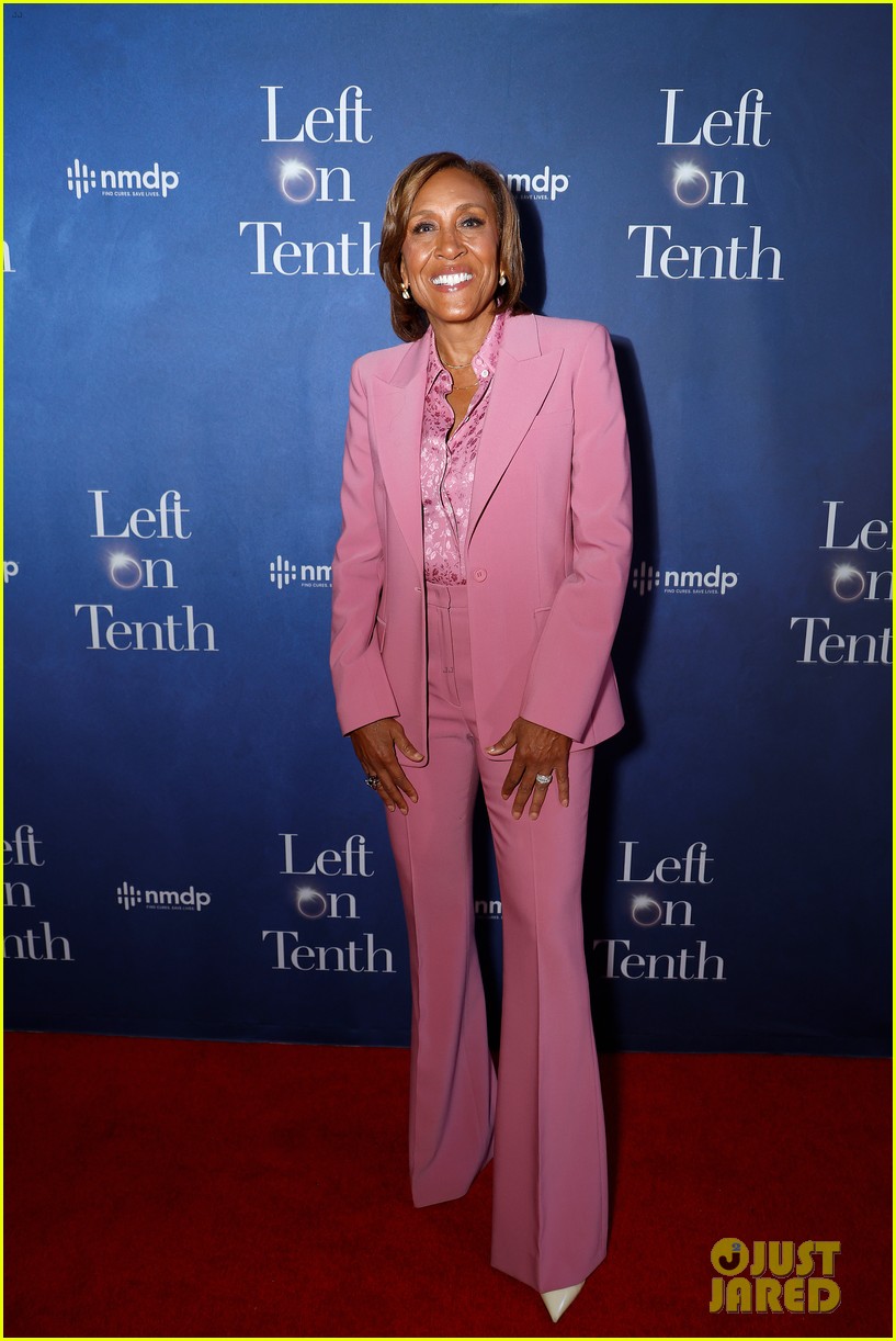 Peter Gallagher Gets Daughter Kathryn's Support at Opening Night of New ...