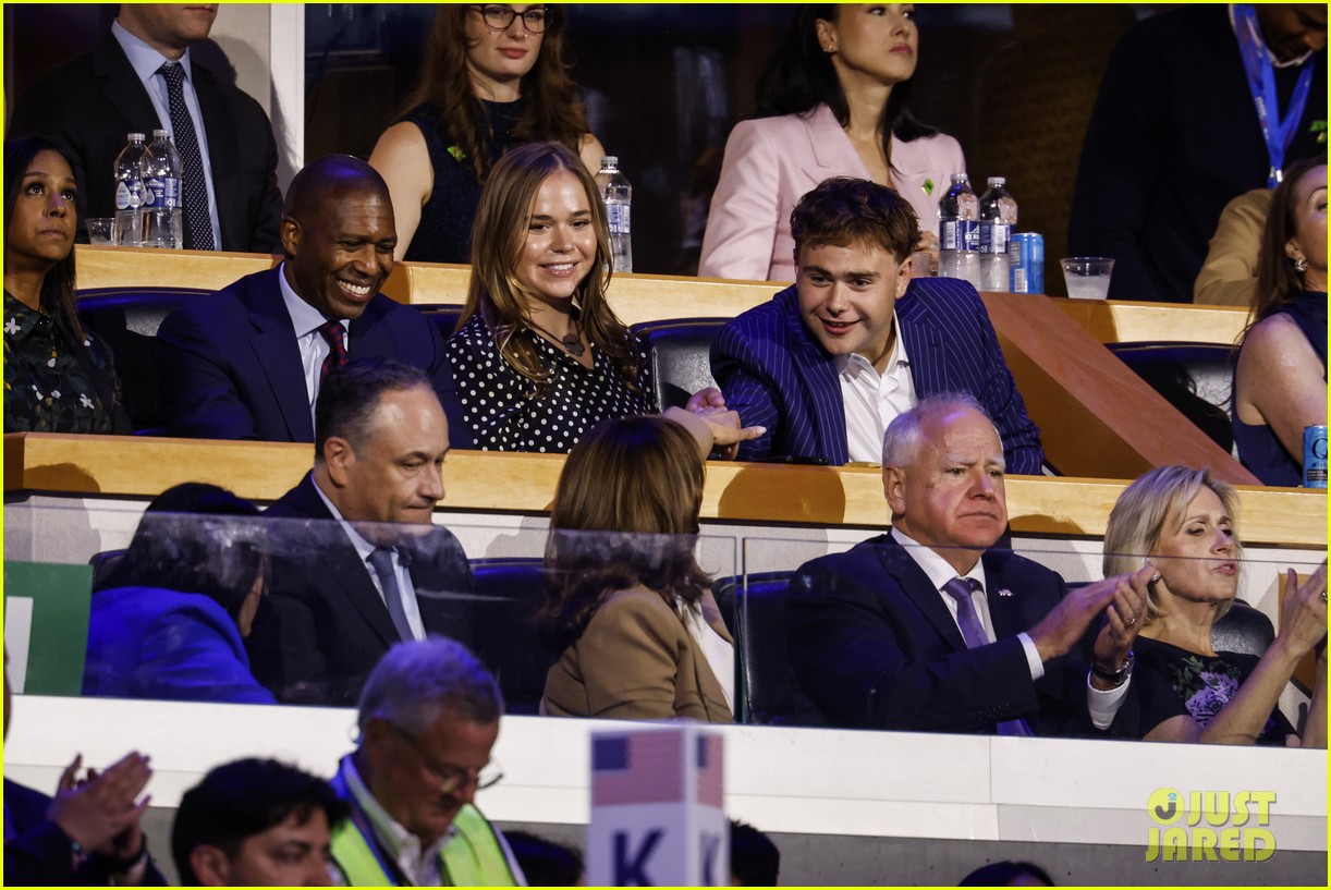 Who Are Tim Walz's Kids? Meet Hope & Gus Walz (Pictures & Info): Photo ...