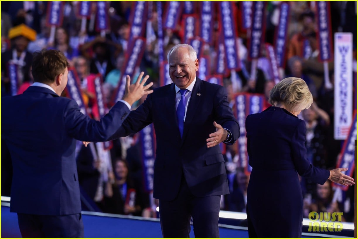 Who Are Tim Walz's Kids? Meet Hope & Gus Walz (Pictures & Info): Photo ...