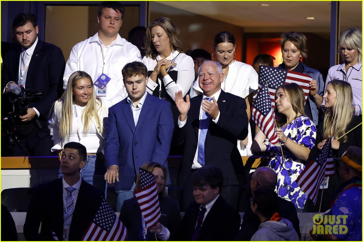 Who Are Tim Walz's Kids? Meet Hope & Gus Walz (Pictures & Info): Photo ...