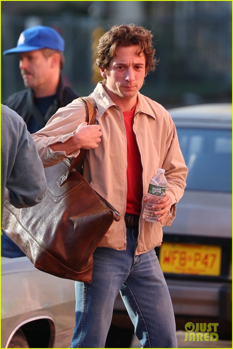 Jeremy Allen White Films Bruce Springsteen Biopic with Harrison ...