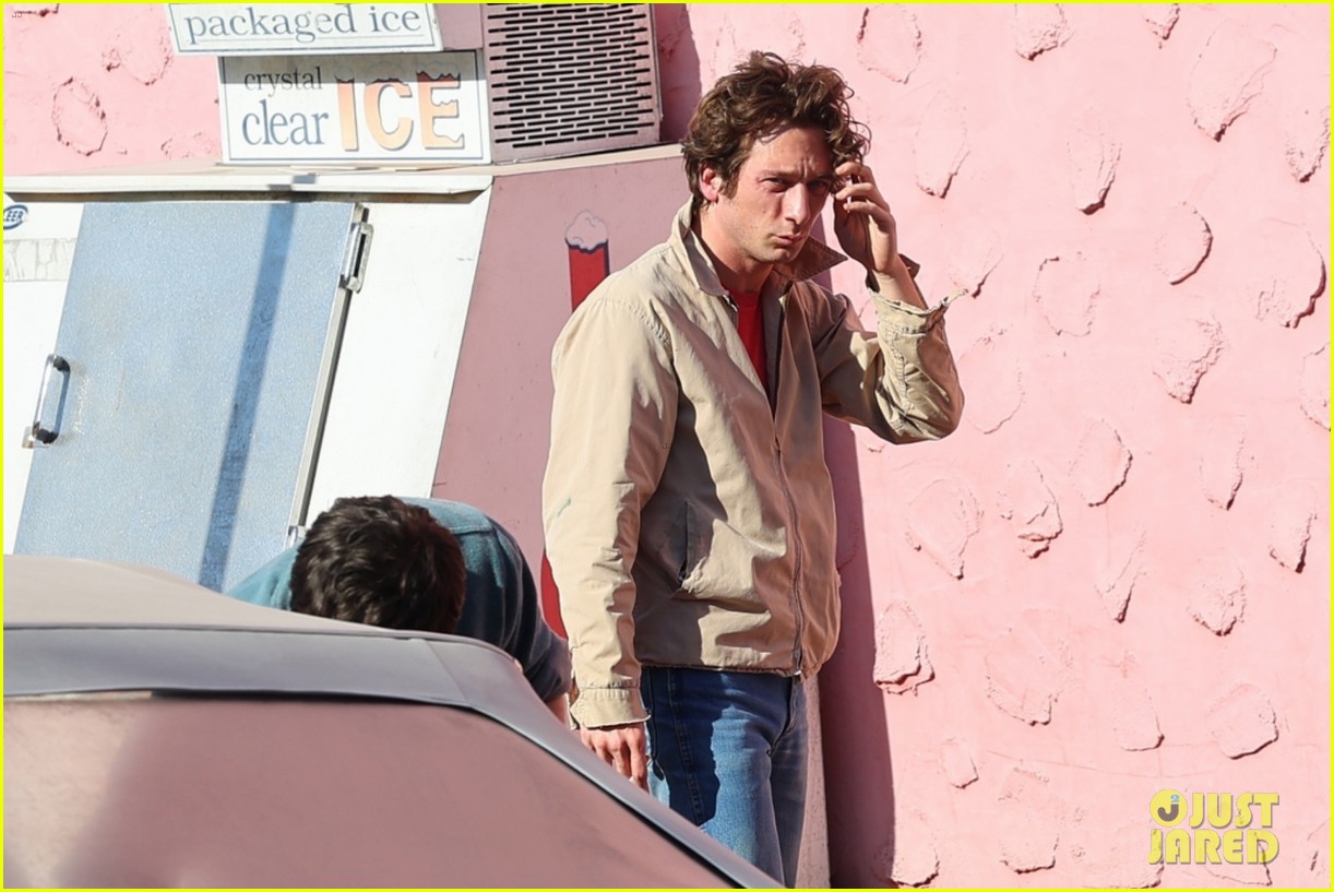 Jeremy Allen White Films Bruce Springsteen Biopic with Harrison ...