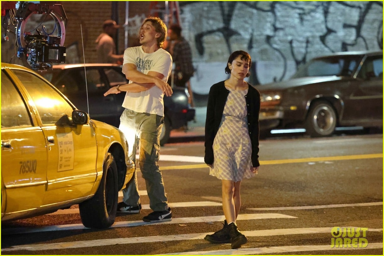 Austin Butler & Zoe Kravitz Film Late-Night Scenes for New Movie ...