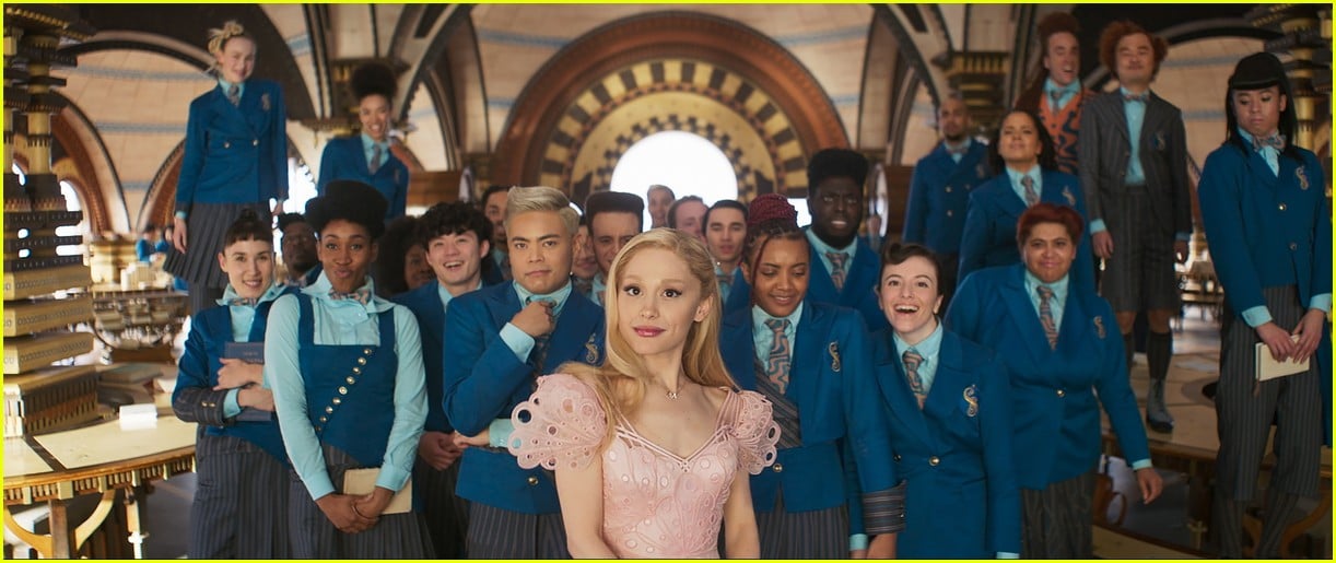 Ariana Grande Responds to Backlash to Her 'Wicked' Casting, Says She ...