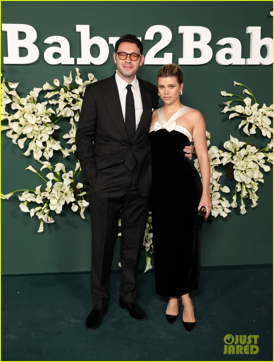 Baby2Baby Gala 2024 - See Photos of Every Star in Attendance!: Photo ...