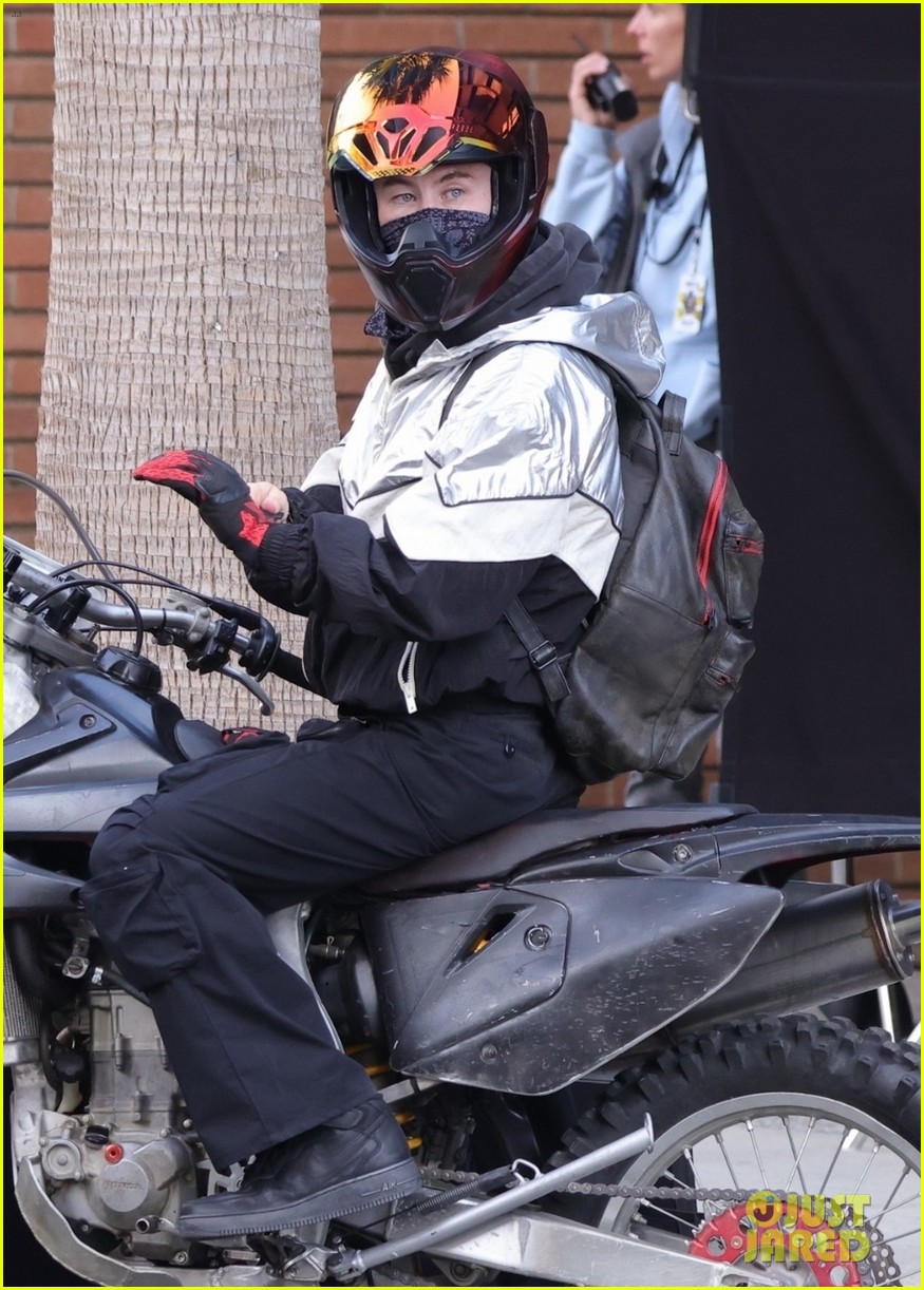 Barry Keoghan Spotted on Motorcycle While Filming 'Crime 101' Scene ...