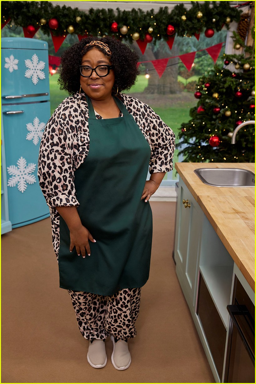 'The Great American Baking Show: Celebrity Holiday' Season 3 - Cast ...