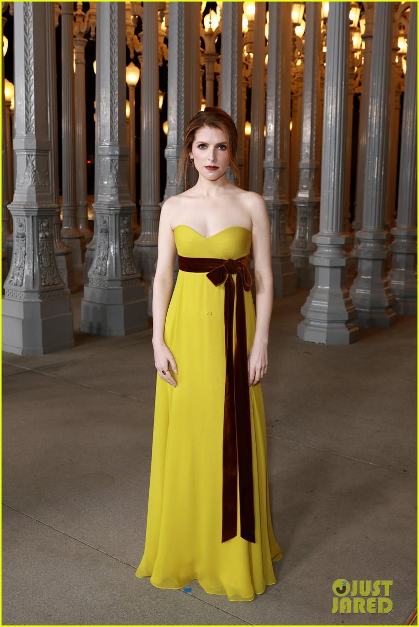 Kim Kardashian, Laura Dern, Andrew Garfield, Blake Lively & 70+ Celebs ...