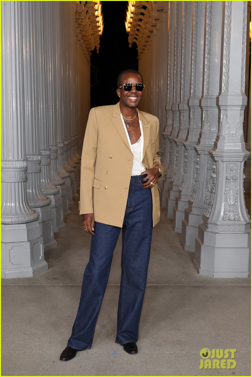 Kim Kardashian, Laura Dern, Andrew Garfield, Blake Lively & 70+ Celebs ...