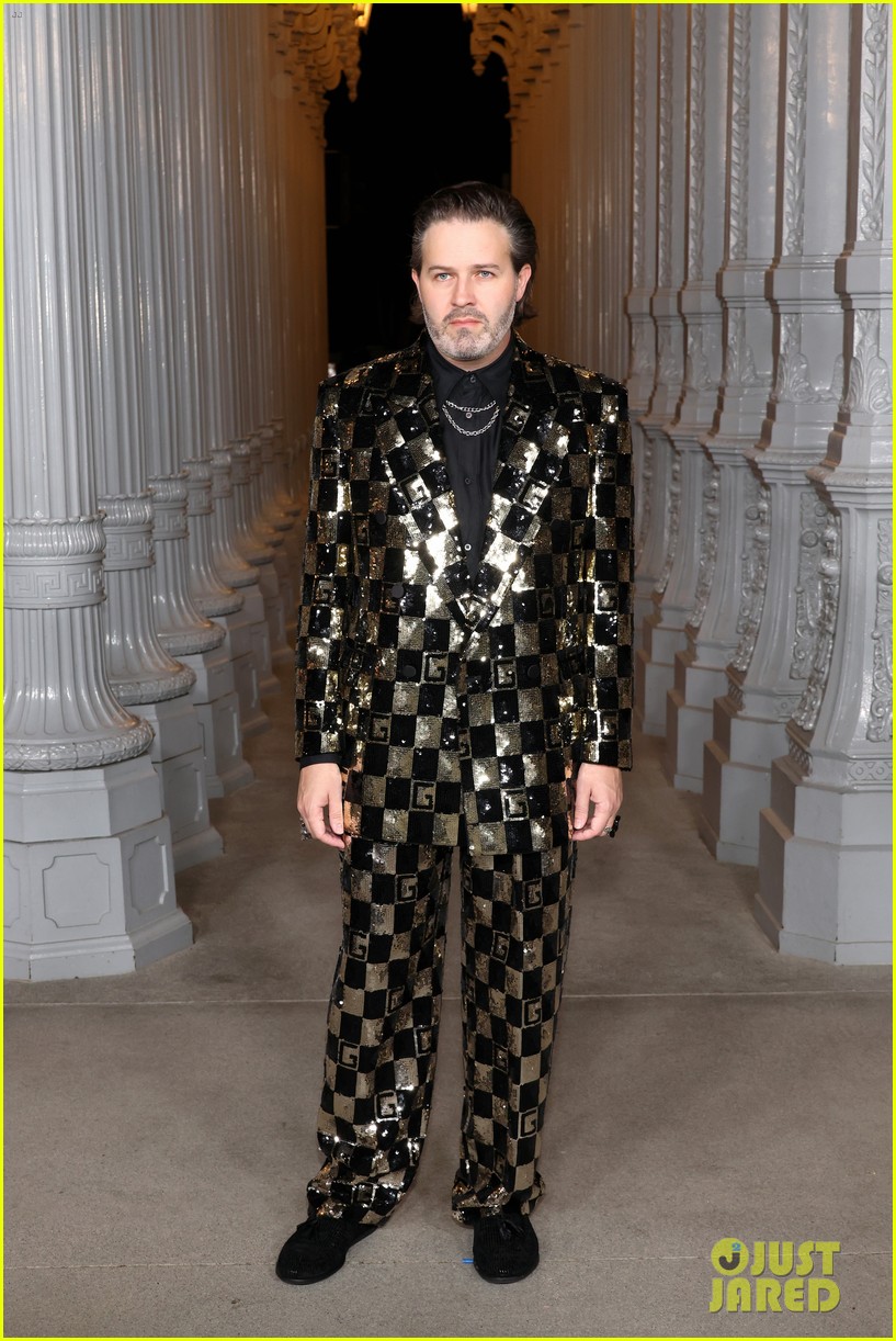 Kim Kardashian, Laura Dern, Andrew Garfield, Blake Lively & 70+ Celebs ...