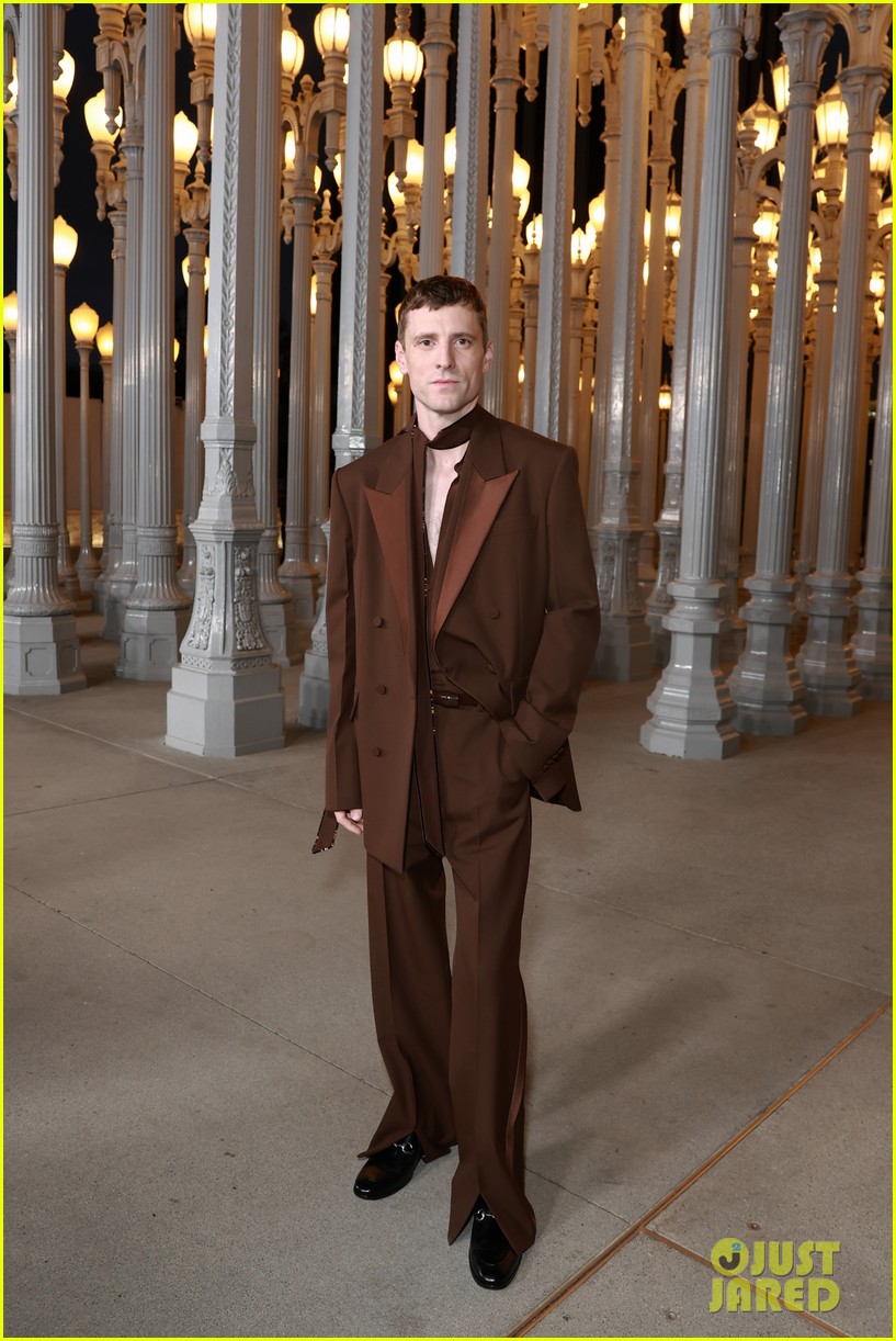 Kim Kardashian, Laura Dern, Andrew Garfield, Blake Lively & 70+ Celebs ...