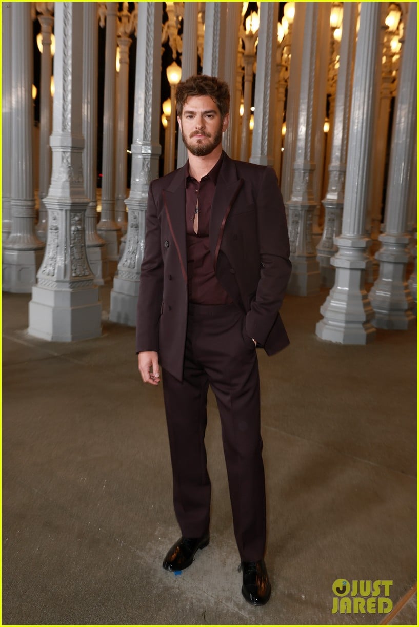 Kim Kardashian, Laura Dern, Andrew Garfield, Blake Lively & 70+ Celebs ...