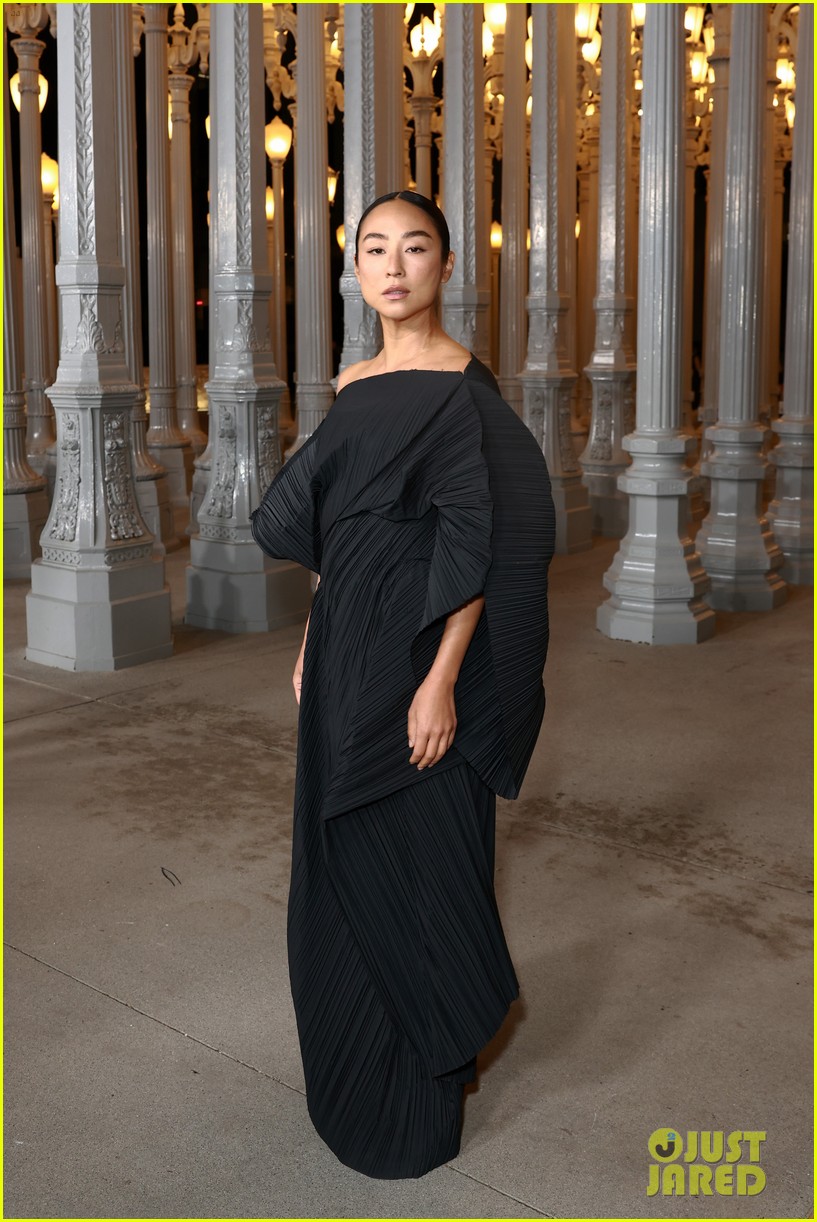 Kim Kardashian, Laura Dern, Andrew Garfield, Blake Lively & 70+ Celebs ...