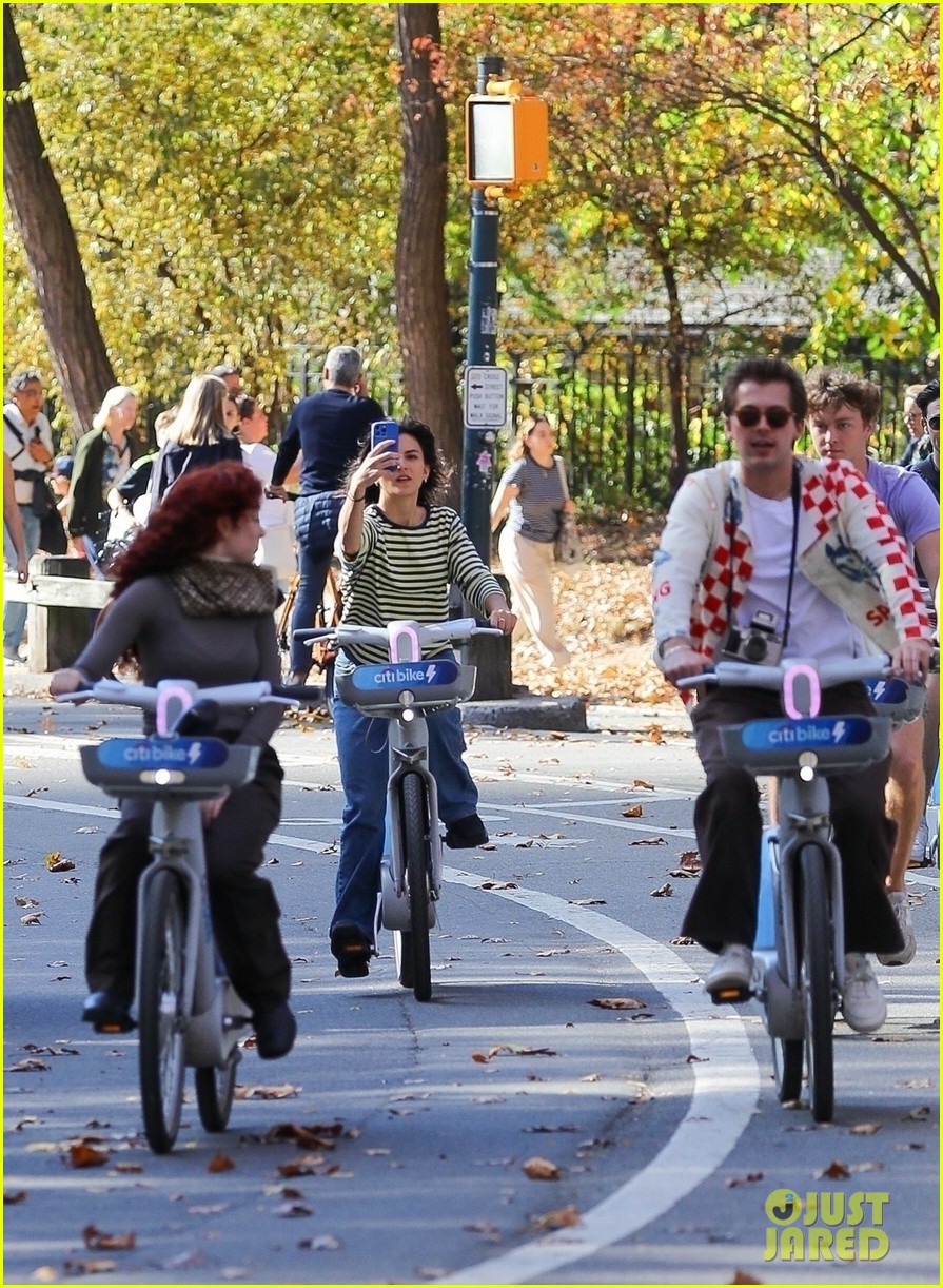 Chappell Roan Goes Bike Riding Around NYC Ahead of 'Saturday Night Live ...