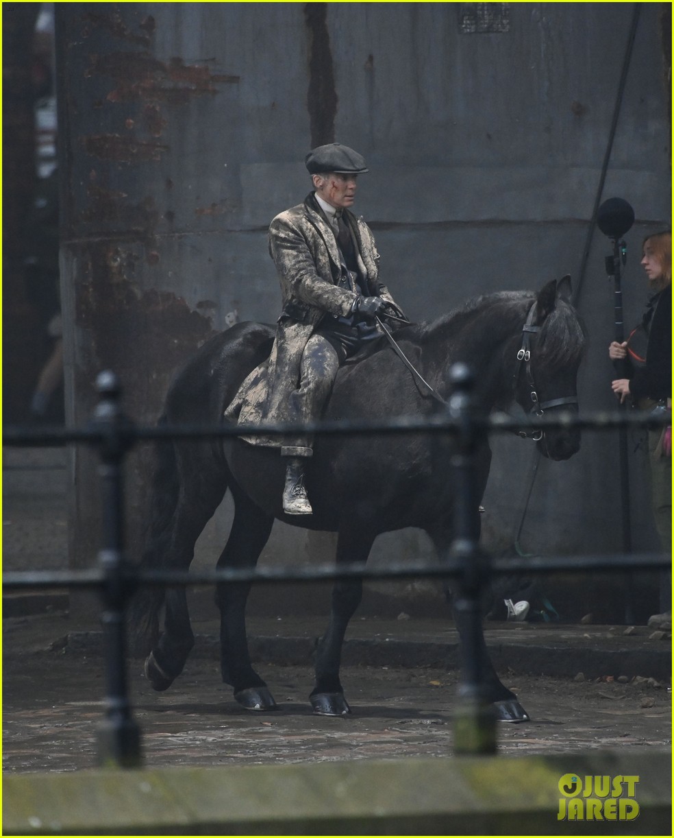 'Peaky Blinders' Movie Set Photos Show Rebecca Ferguson's New Character ...