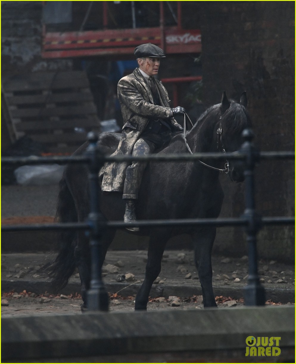 'Peaky Blinders' Movie Set Photos Show Rebecca Ferguson's New Character ...