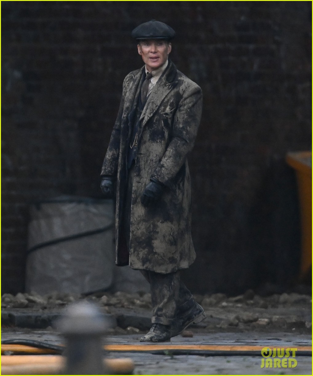 'Peaky Blinders' Movie Set Photos Show Rebecca Ferguson's New Character ...
