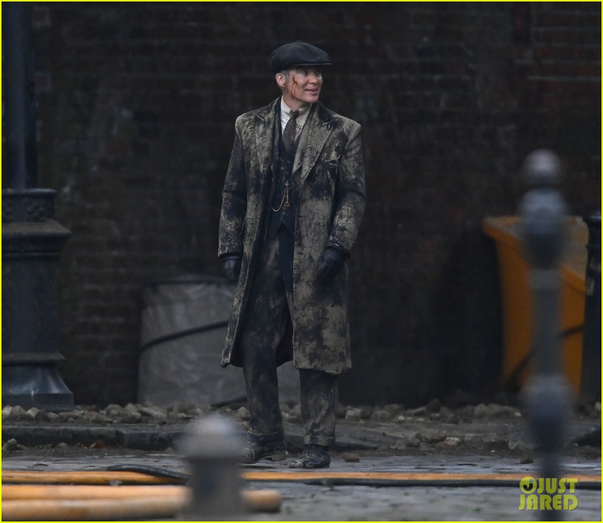'Peaky Blinders' Movie Set Photos Show Rebecca Ferguson's New Character ...