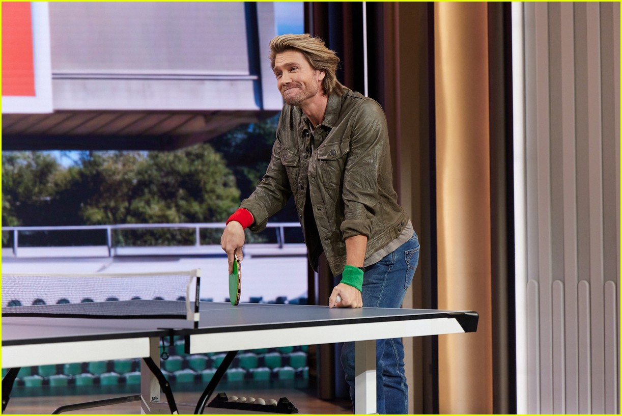 Chad Michael Murray Explains Meaning Behind Cross Tattoo on His Wrist ...