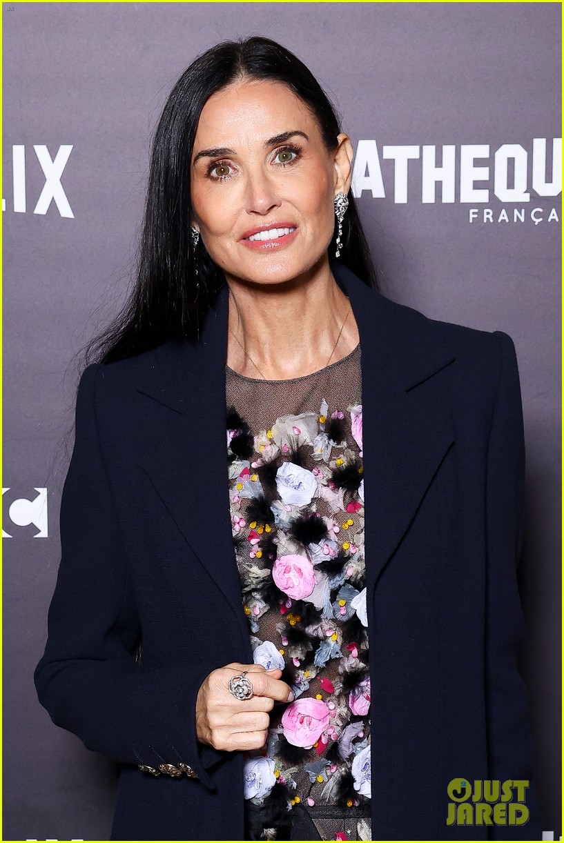 Demi Moore Goes Pretty in Florals for 'The Substance' Premiere in Paris: Photo 5095542 | Demi ...