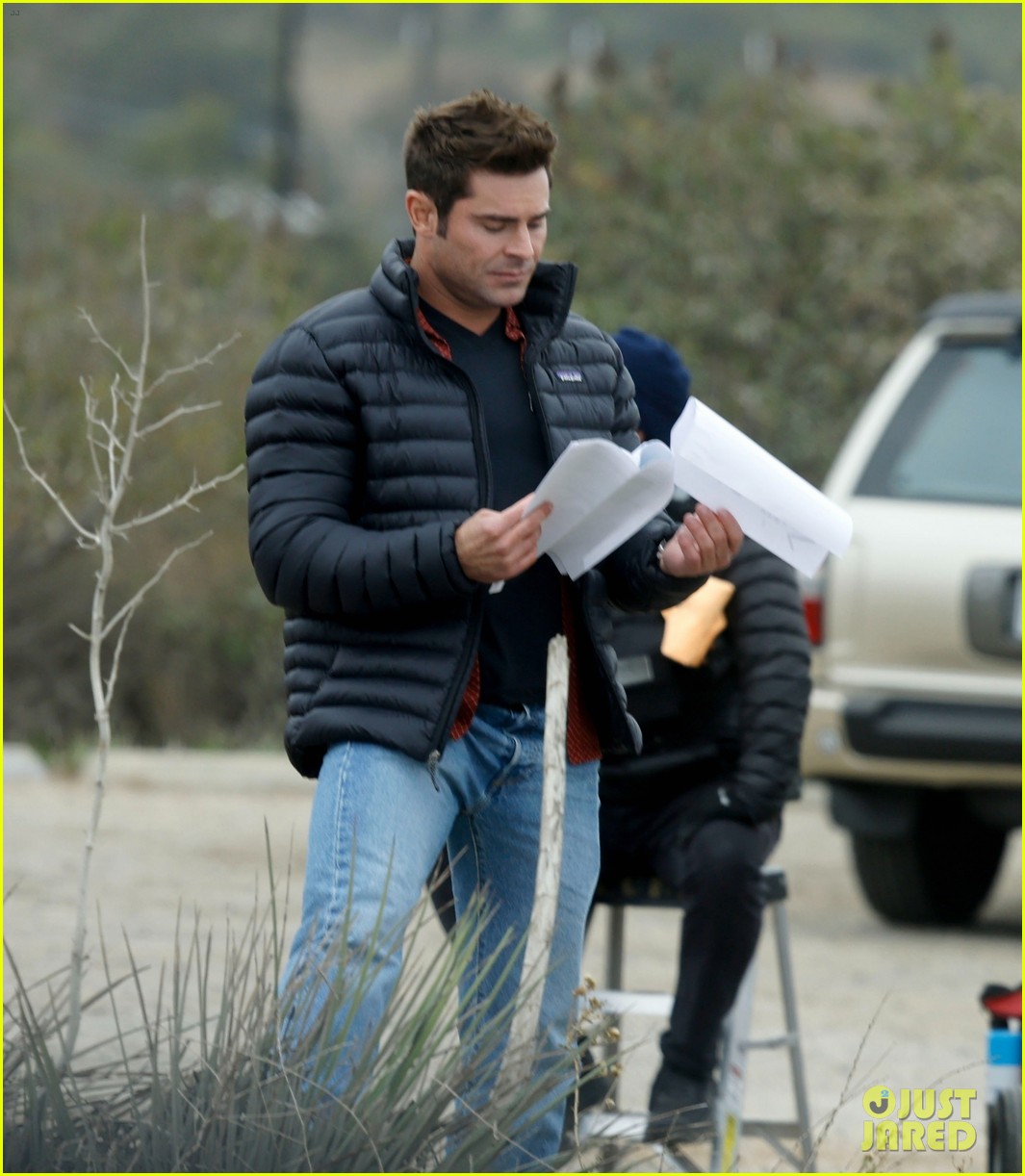 Zac Efron Drives Phoebe Dynevor in a Yellow Ferrari for 'Famous' Movie ...