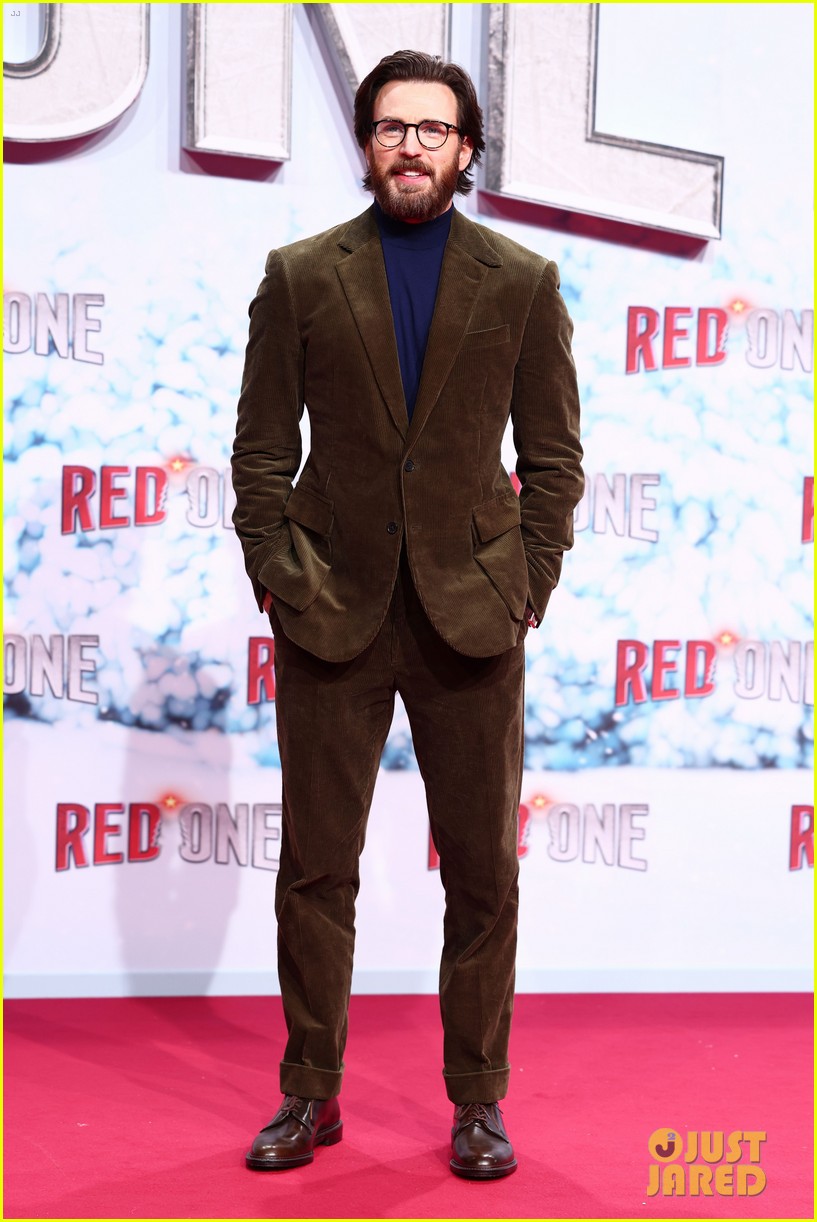 Chris Evans Explains Why He's Sporting New Beard, Reveals Movie He's ...