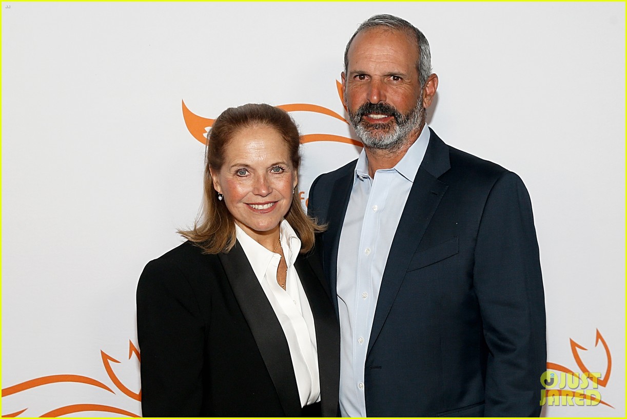 Michael J. Fox & Wife Tracy Pollan Are Joined by All Four Kids at ...