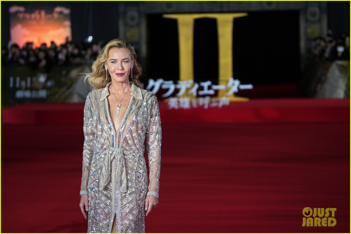 Photo: gladiator premiere in tokyo 19 | Photo 5095337 | Just Jared ...