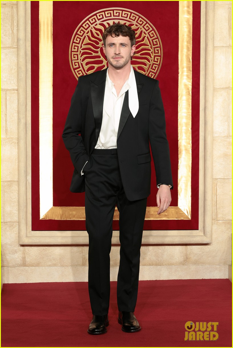 Paul Mescal, Denzel Washington, & 'Gladiator 2' Cast Meet King Charles ...