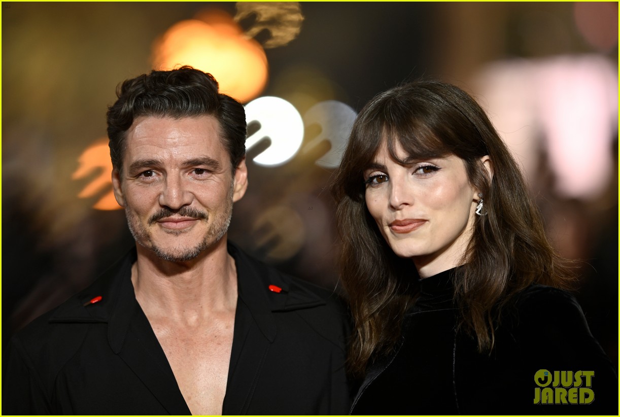 Paul Mescal, Denzel Washington, & 'Gladiator 2' Cast Meet King Charles ...