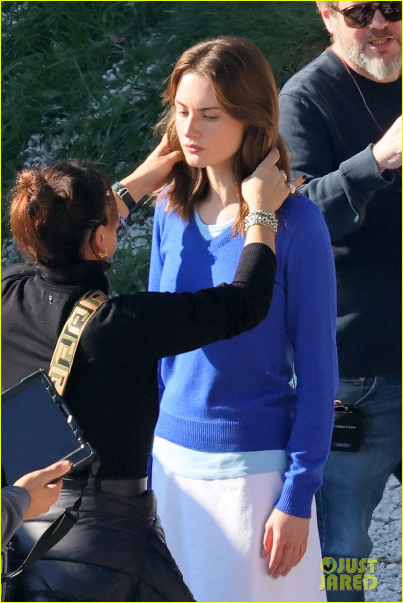 Grace Van Patten Films Amanda Knox Hulu Series in Italy with Co-Star ...