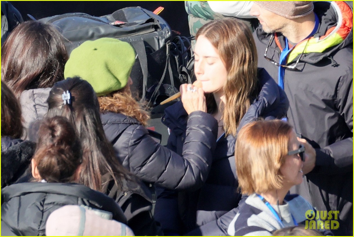 Grace Van Patten Films Amanda Knox Hulu Series in Italy with Co-Star ...