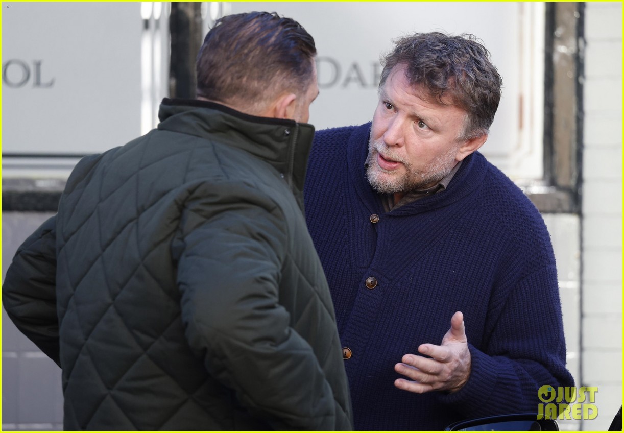 Tom Hardy Films Scenes for New Guy Ritchie Series in London: Photo ...