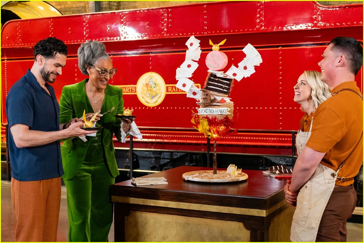 Photo: harry potter baking food network 2024 8. | Photo 5097872 | Just Jared: Entertainment News
