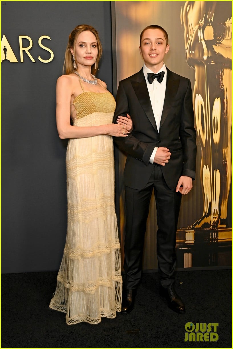 Angelina Jolie Makes Rare Appearance with Son Knox, 16, at Governors ...
