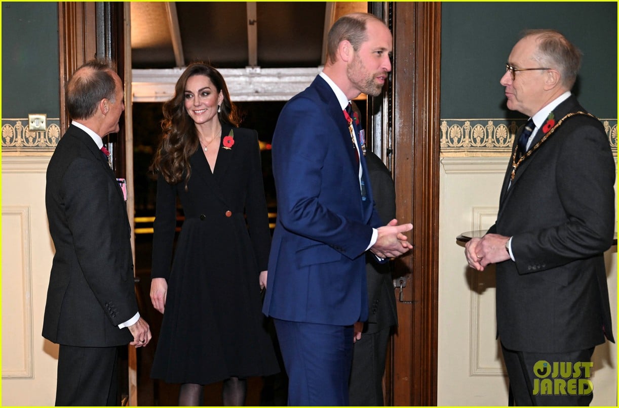 Kate Middleton Returns to the Spotlight for Remembrance Day Event with Prince William: Photo ...