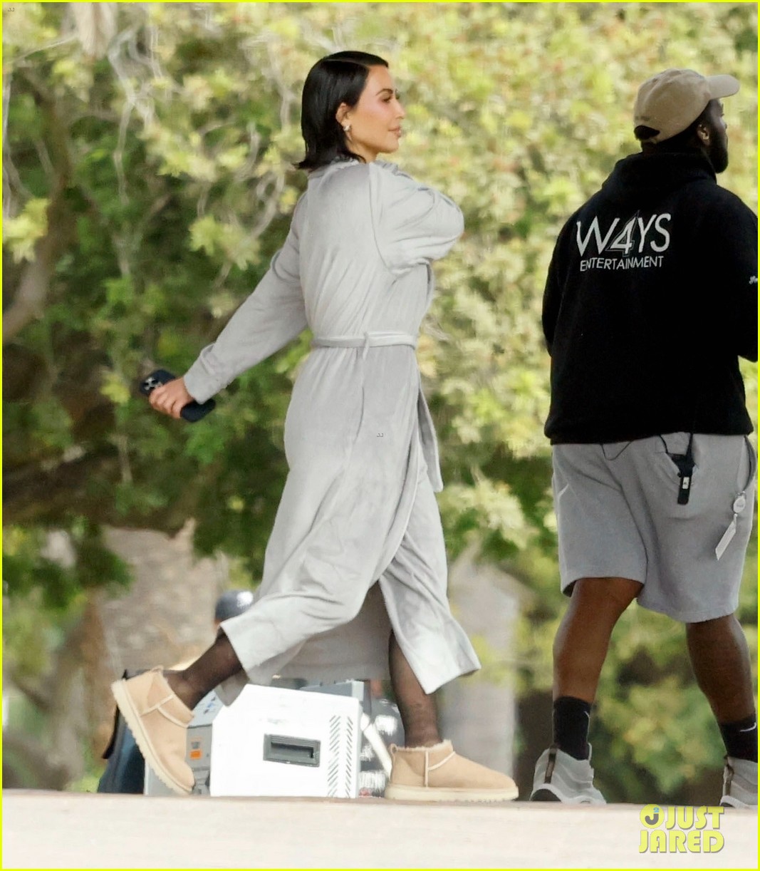 Kim Kardashian Arrives on Set to Film Scenes for New Hulu Legal Drama ...