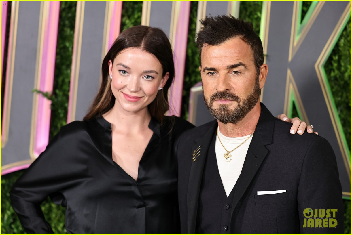 Kristin Chenoweth, Lea Michele, & More Broadway Favorites Attend ...