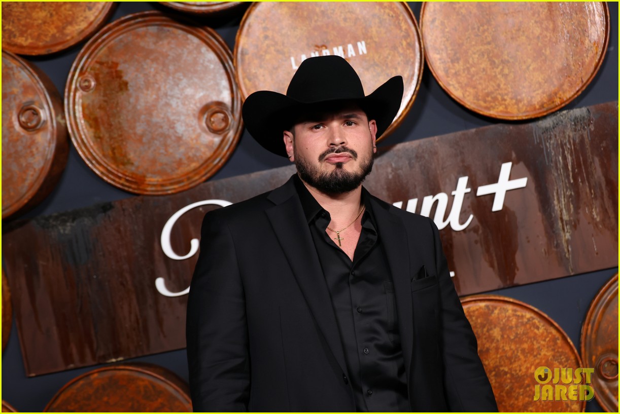 Demi Moore Joins Billy Bob Thornton & Ali Larter at 'Landman' Premiere ...