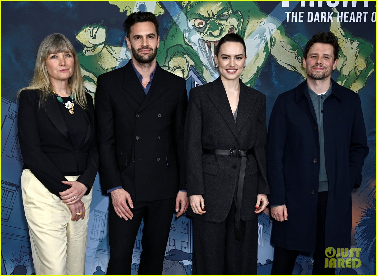 Daisy Ridley & Husband Tom Bateman Premiere New Movie 'Magpie' in ...