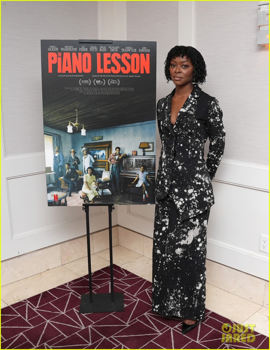 Malcolm Washington Gets Support from Dad Denzel Washington at 'The ...