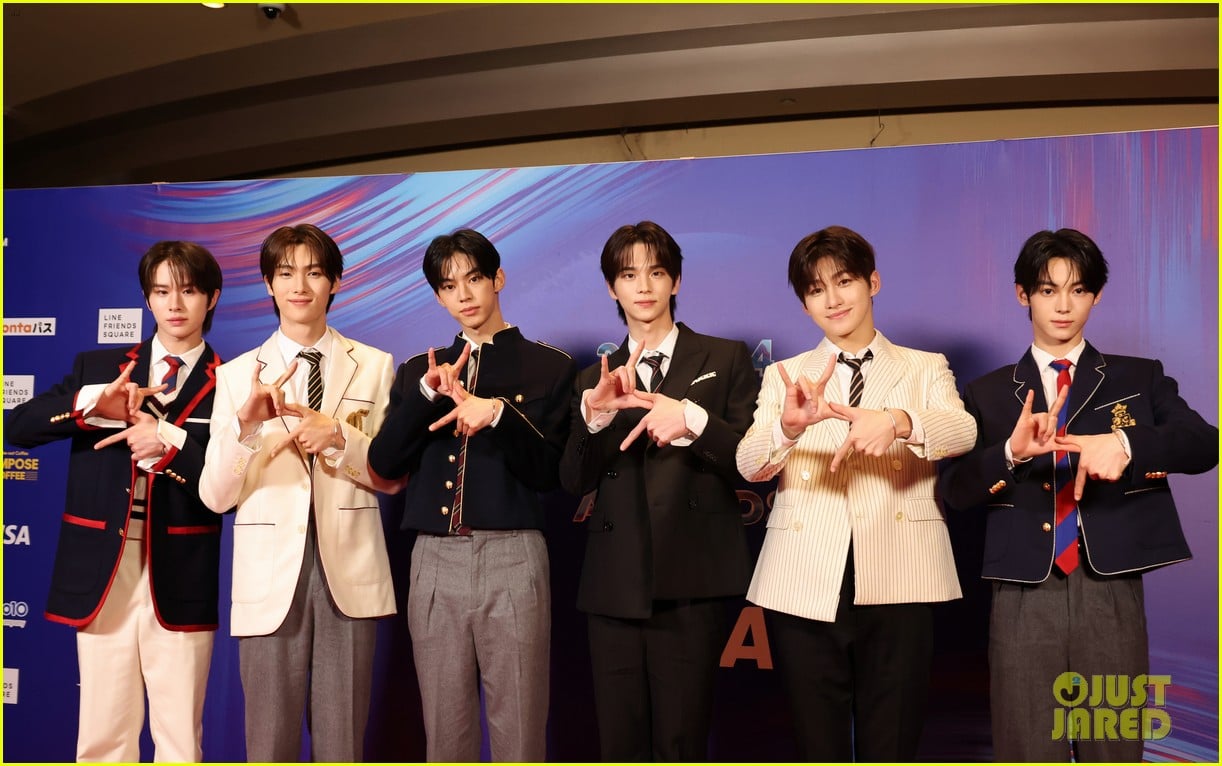 MAMA Awards 2024 Photos from Night One in Los Angeles - See Every Red Carpet Picture!: Photo ...