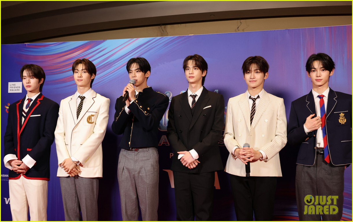 MAMA Awards 2024 Photos from Night One in Los Angeles - See Every Red Carpet Picture!: Photo ...