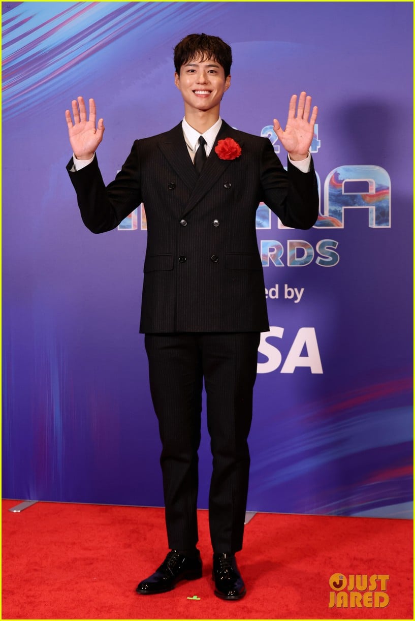 MAMA Awards 2024 Photos from Night One in Los Angeles - See Every Red Carpet Picture!: Photo ...