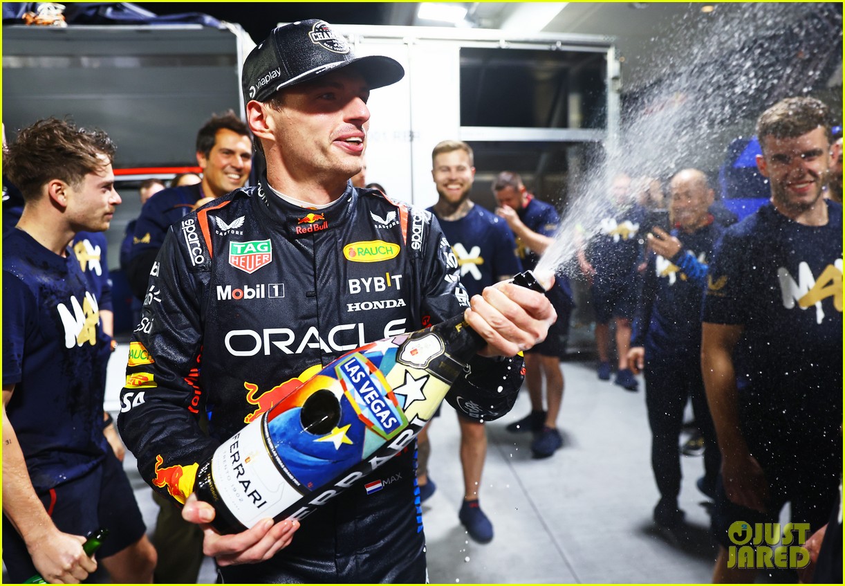 Max Verstappen Wins Formula 1 Driver Championship With Las Vegas Grand Prix Finish: Photo ...