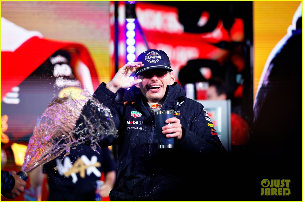 Max Verstappen Wins Formula 1 Driver Championship With Las Vegas Grand Prix Finish: Photo ...