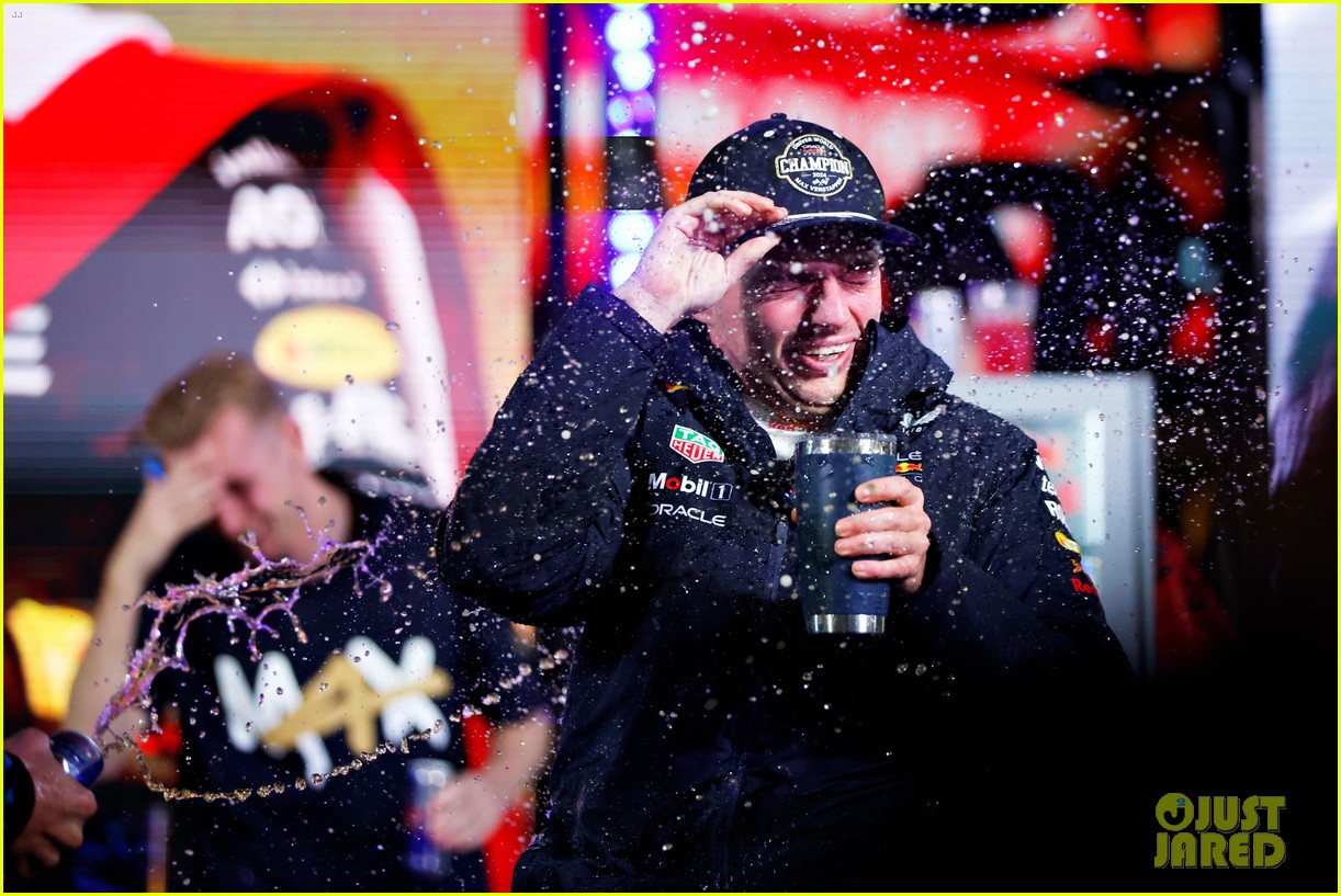 Max Verstappen Wins Formula 1 Driver Championship With Las Vegas Grand Prix Finish: Photo ...