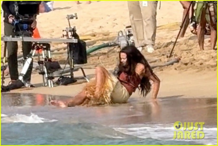 'Moana' Live-Action Movie Set Photos: Catherine Laga'aia Films Beach Scene in Hawaii: Photo ...